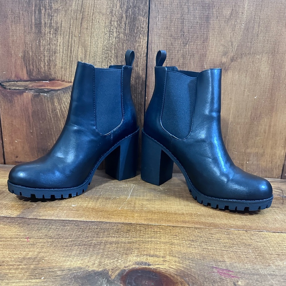 Soda High Heel Ankle Boots - Gem